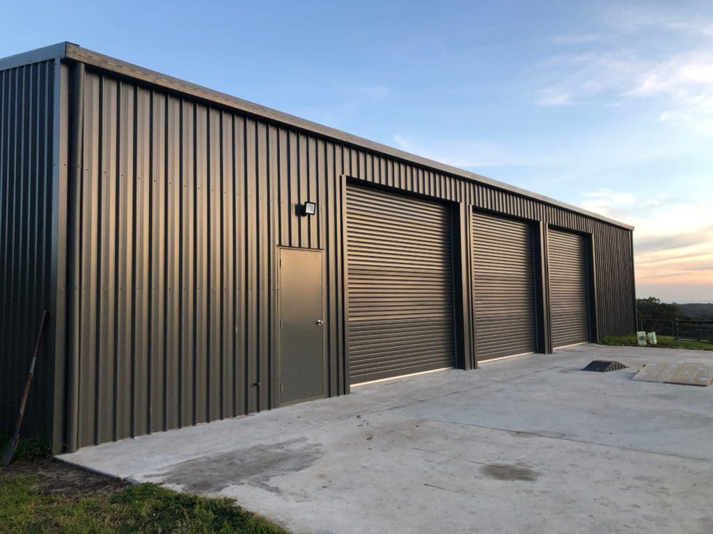 THE MAN CAVE - Now Buildings